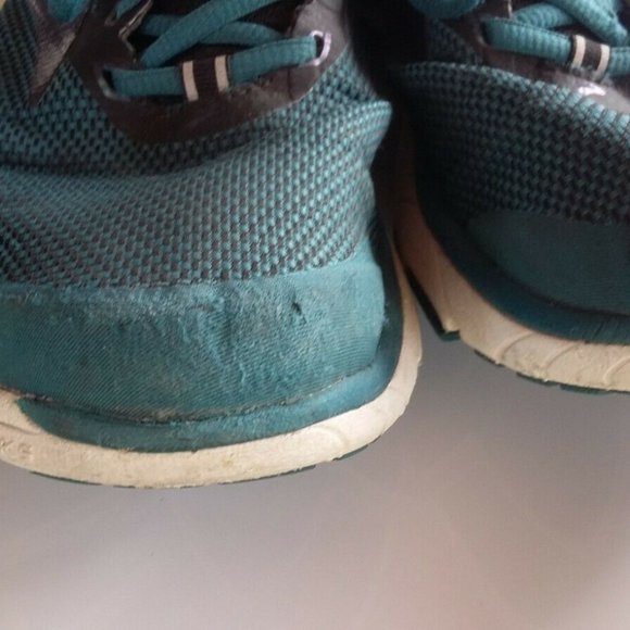 Brooksfield | Shoes | Brooks Tennis Shoes Size 95 Black And Blue Women ...